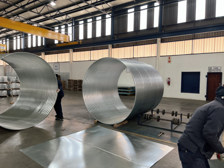 Steel Water Tank, Galavanised Water Tank, Water Collection | Heunis Steel